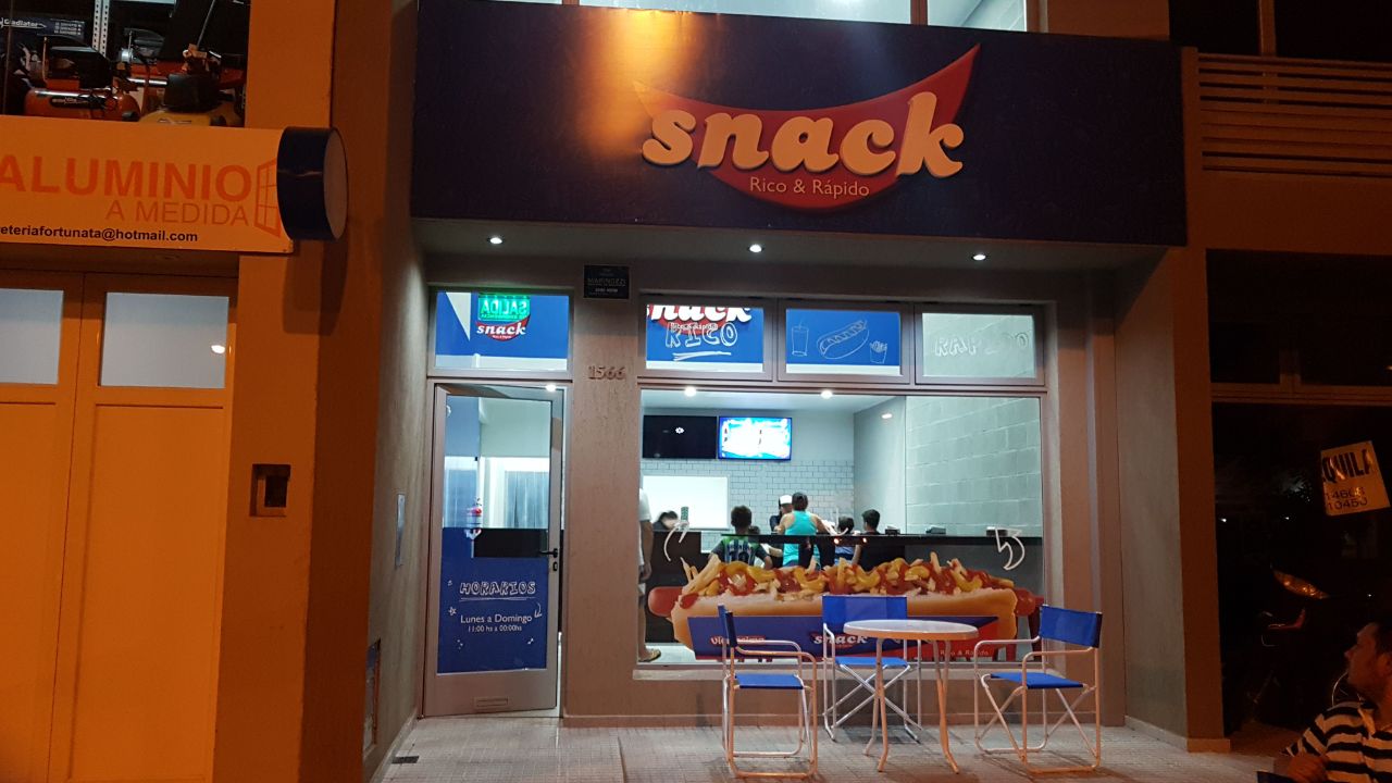 Nuevo local de "Snack" en un lugar estratégico de la ciudad