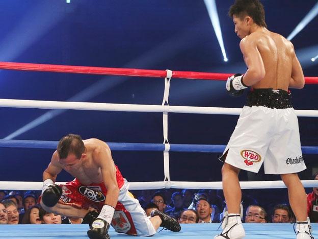 Omar Narváez sufrió una paliza en Japón y perdió el título